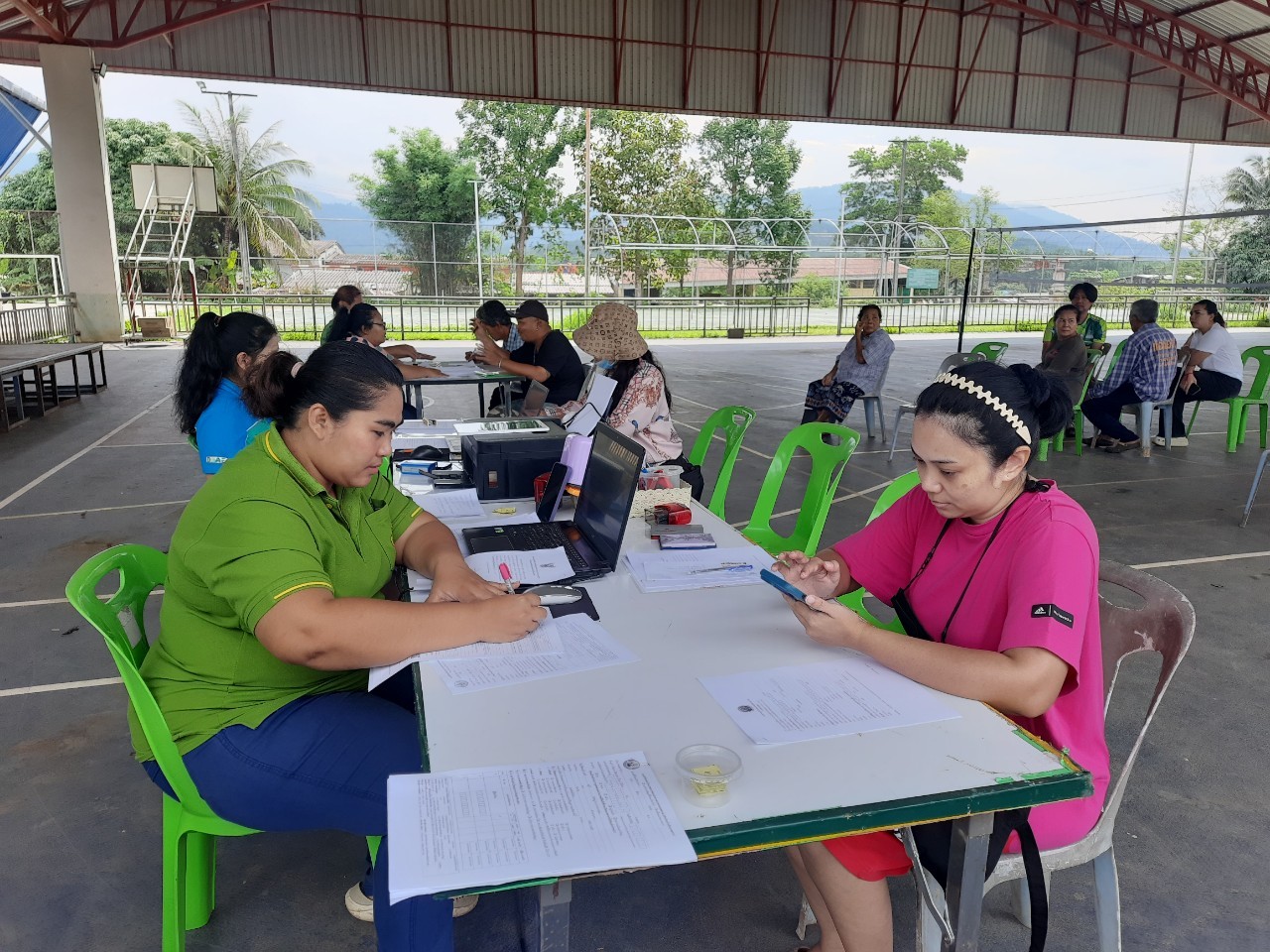 ออกหน่วยให้บริการตรวจเปอร์เซ็นต์น้ำหนักแห้งในเนื้อทุเรียน ขึ้นและปรับ ...